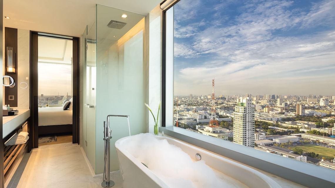 Premium Deluxe with Lounge Access in a hotel near BTS Skytrain