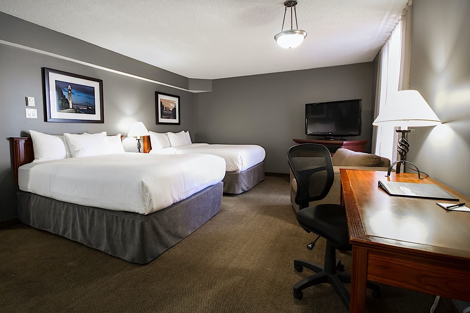 Hôtel Faubourg Montréal - A Downtown Montréal Hotel