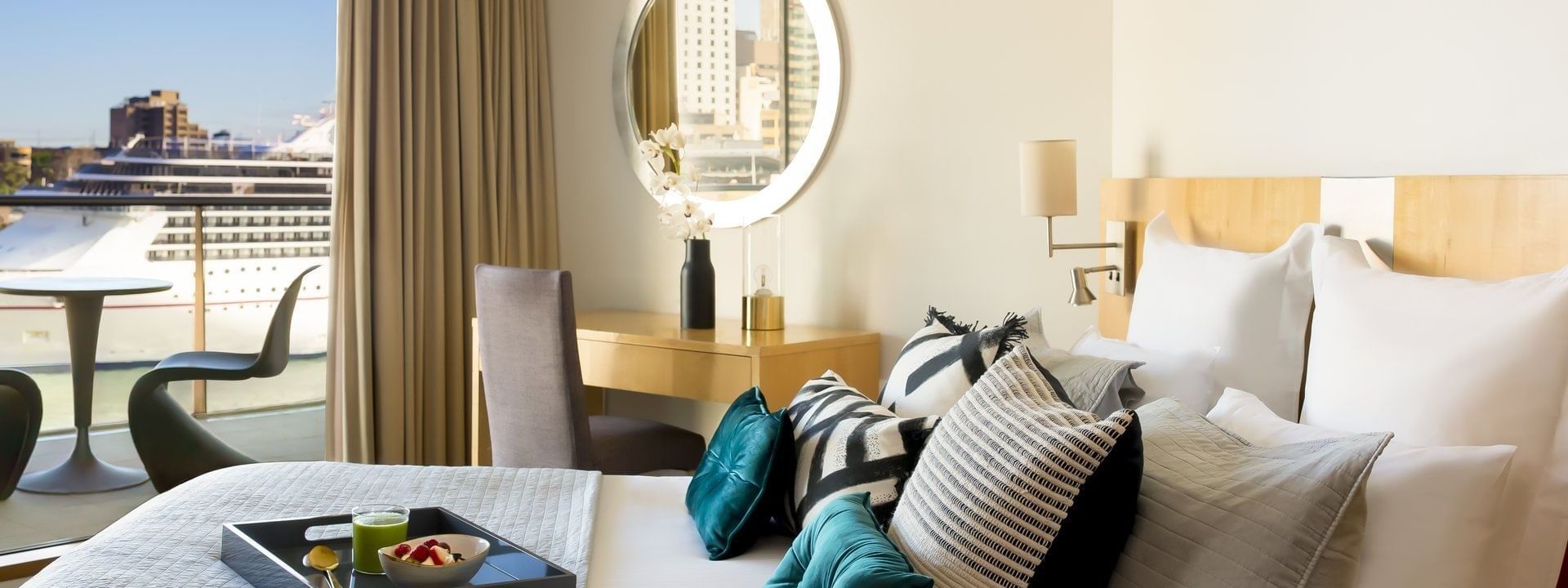 Pullman Quay Grand Sydney Harbour | 5-Star Hotel on Circular Quay