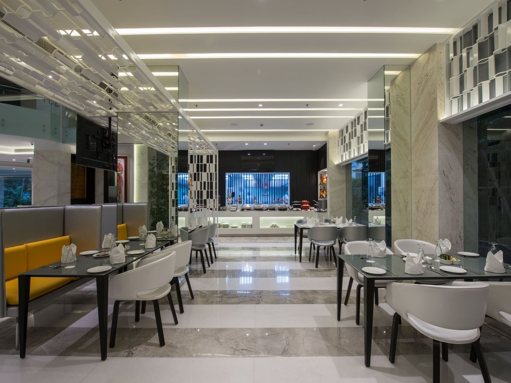 The Glass House | Buffet Restaurant in Eastin Residences Vadodara