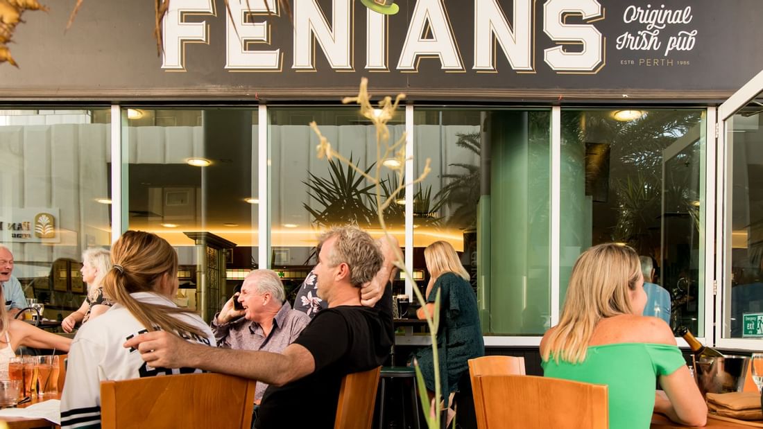 Fenians Irish Pub | Dining at Novotel Perth Langley