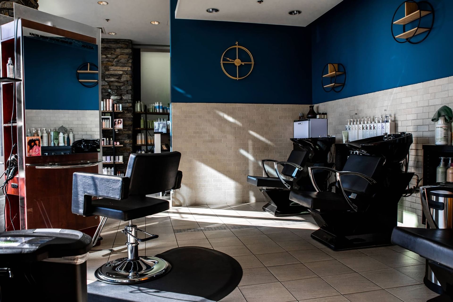 Sidney Pier Hotel & Spa - Boutique Sidney BC Hotel