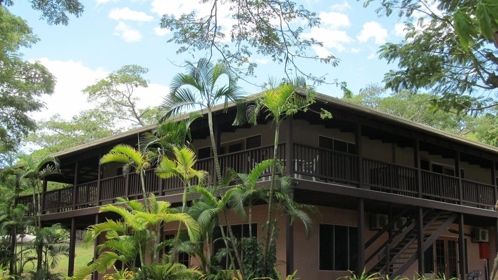 Raintree Rooms | Colonial Inspired Fiji Hotel Rooms | Musket Cove
