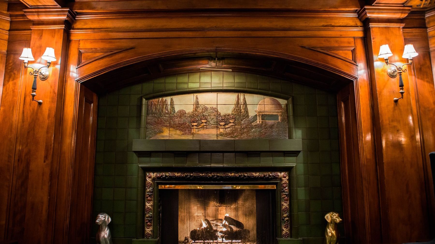 The Fireside Room | Hotel Sorrento