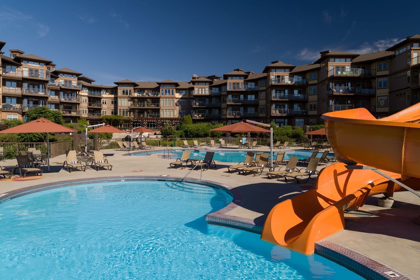 Packages & Special Offers | The Cove Lakeside Resort | Kelowna