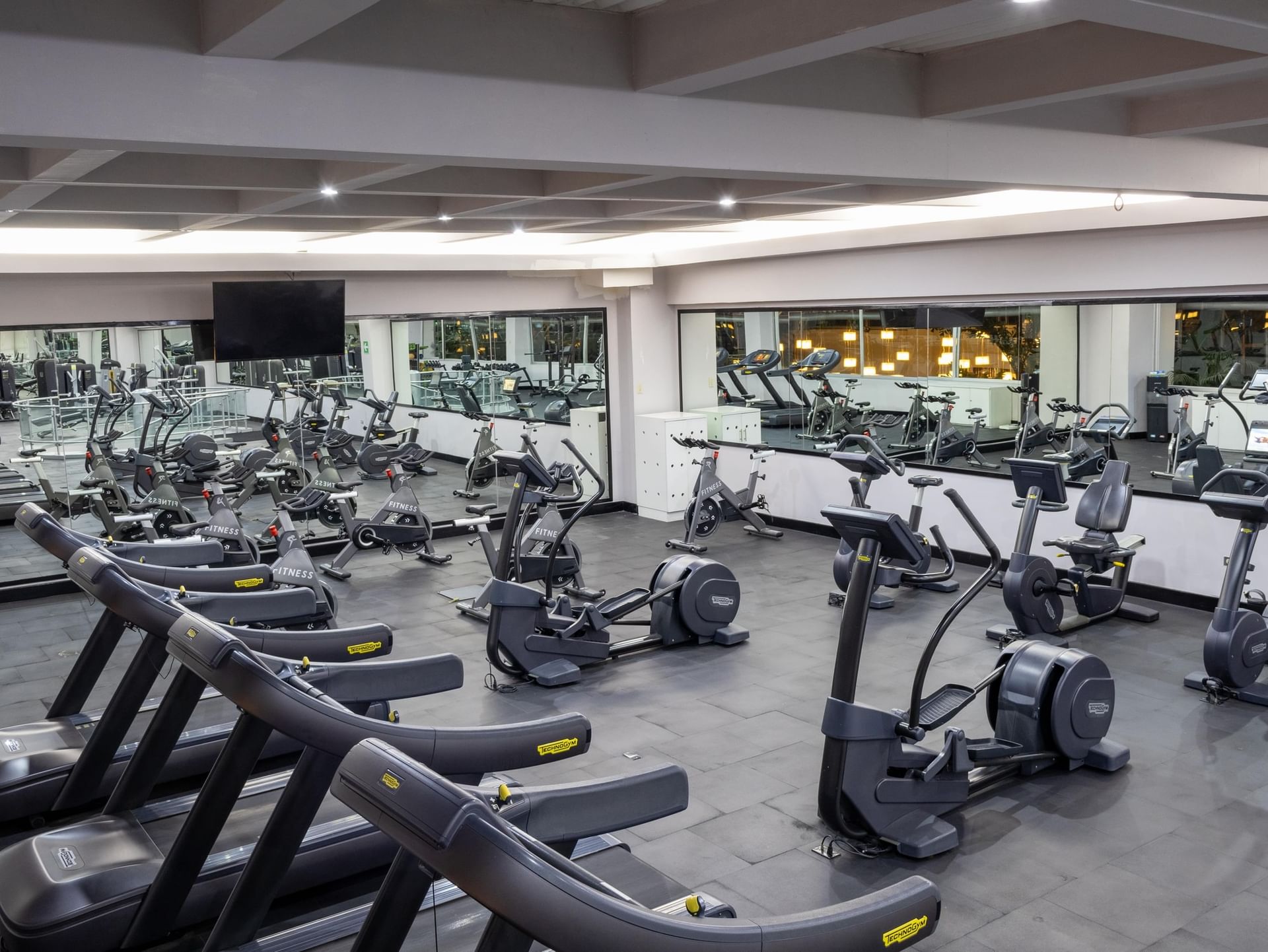 Natura Gym + Spa en Tikal Futura – Bienestar, Fitness y Relajación en ...