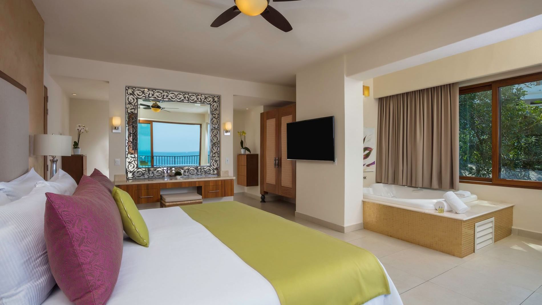 Grand Almar Hydrobath and Terrace Full Ocean View | Almar Resort Luxury ...