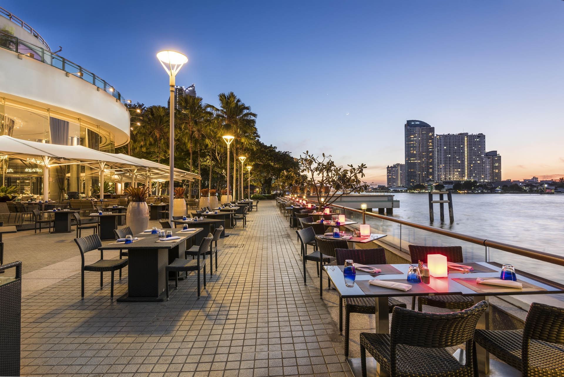 Bangkok Hotel Special Offers | Chatrium Riverside