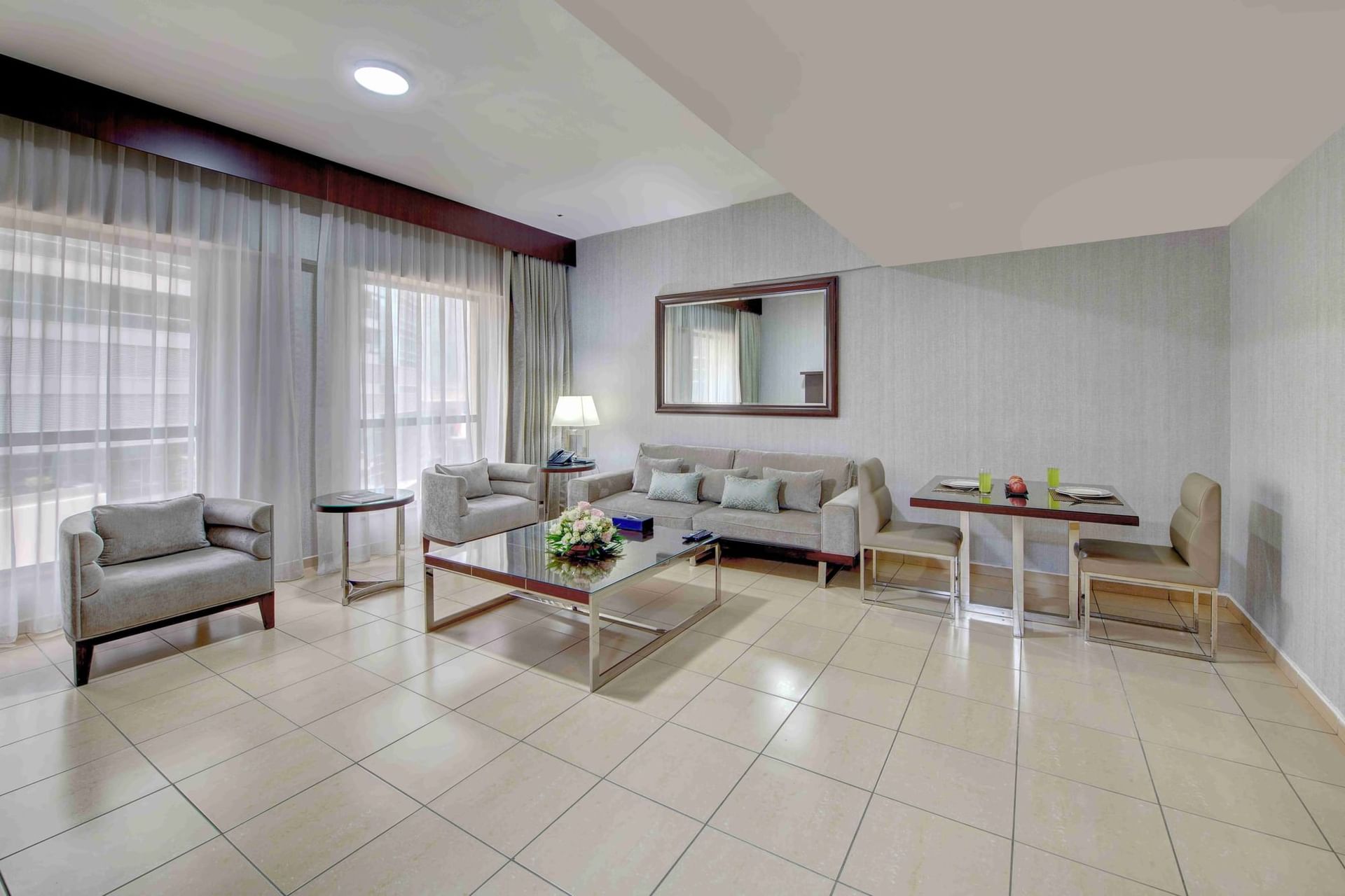Suha JBR Hotel Apartments | 4-Star Hotel in Dubai