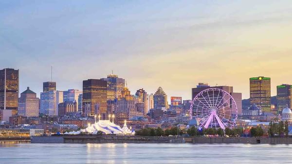 CAA/AAA membership offer poster at Warwick Le Crystal