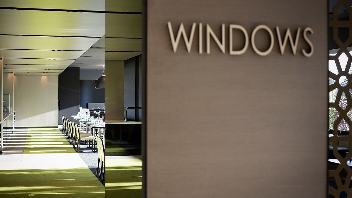 Windows Restaurant Melbourne Albert Park | Signature restaurant