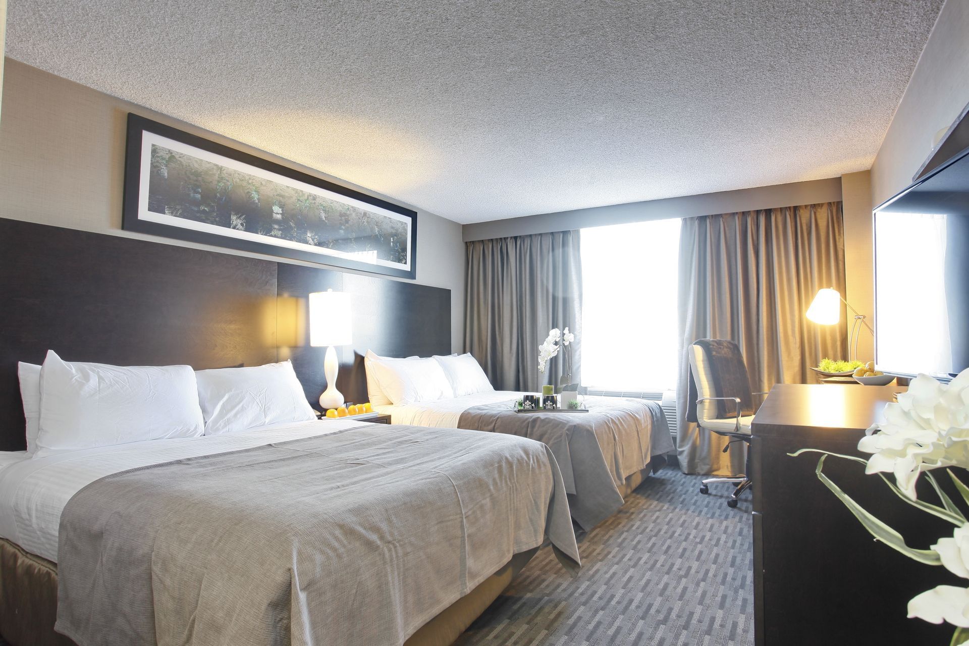 Pomeroy Hotels - Luxury British Columbia & Alberta Hotels