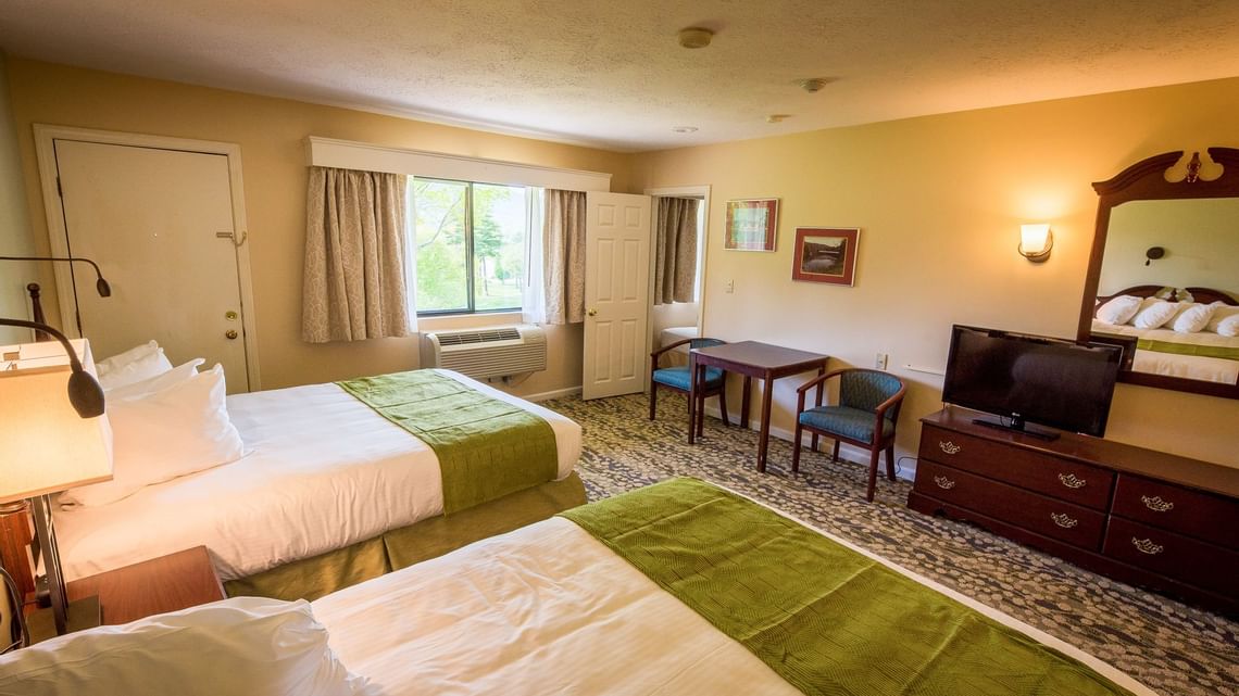 Mountain View Loft 2 Queen 2 Twin Beds - Fox Ridge Resort