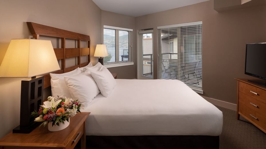 Three Bedroom Suite Premium Lake View | Cove Lakeside Resort