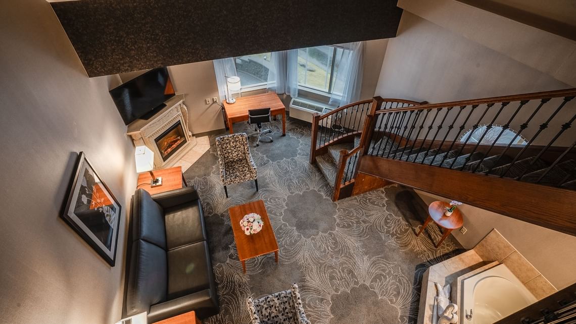 Monte Carlo Inns | Barrie Suites