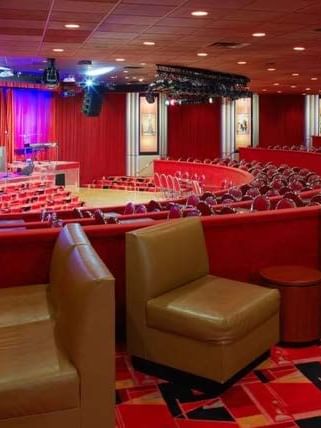 Red Apple Nightclub | Paradise Stream Resort