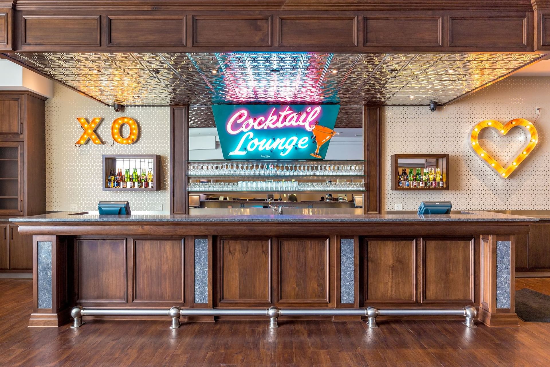 Retro Suites - Boutique Hotels in Ontario, Chatham Kent