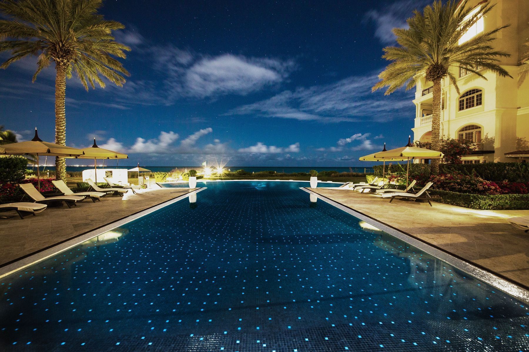 Contact Us | Grace Bay Beach | The Somerset On Grace Bay