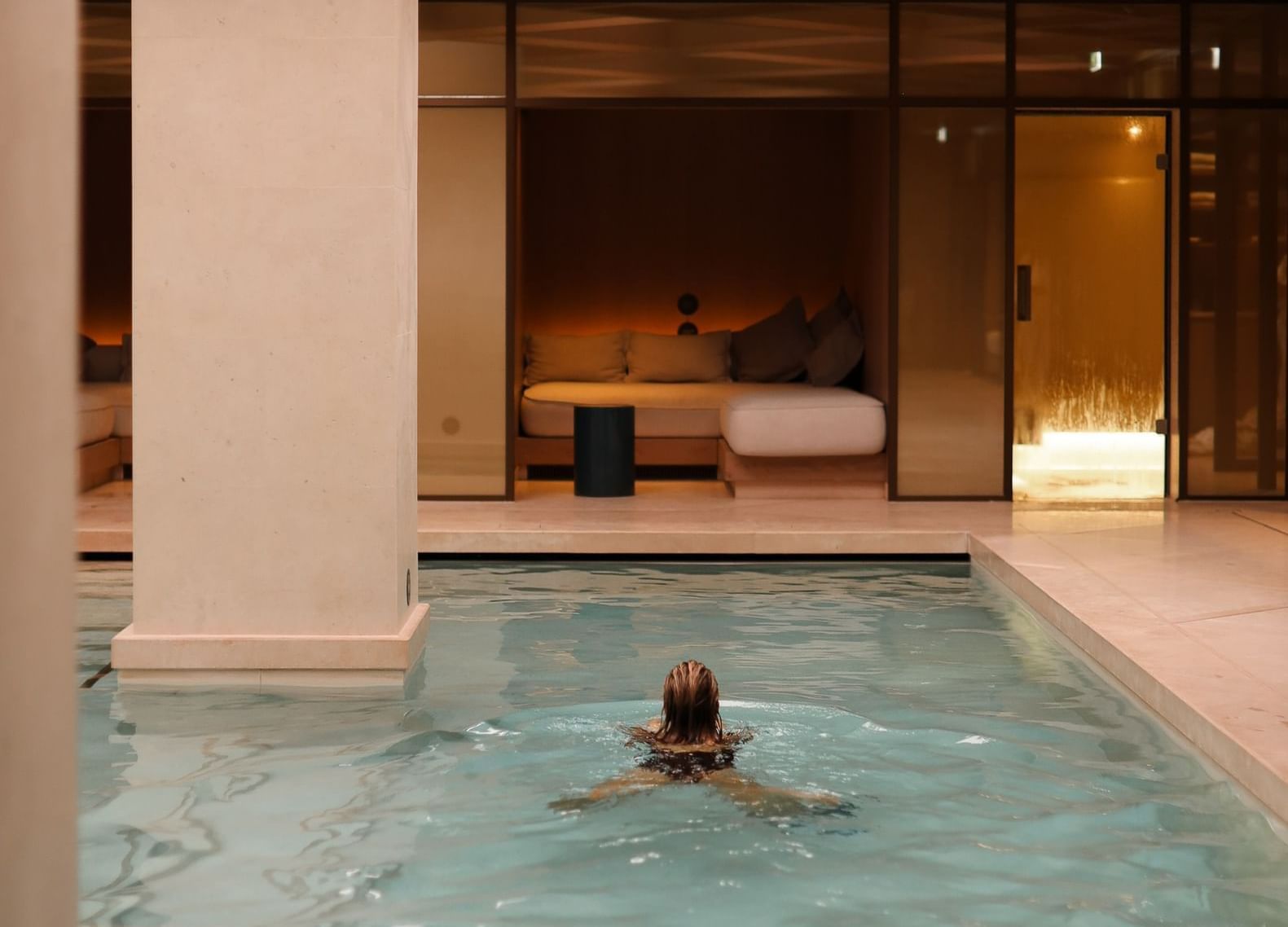 5 Star Luxury Hotel Leicester Square, London | The Londoner