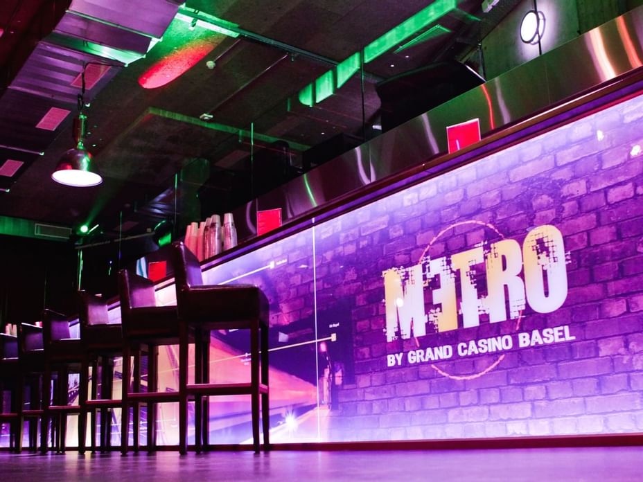 Metro | Airport Hotel Basel