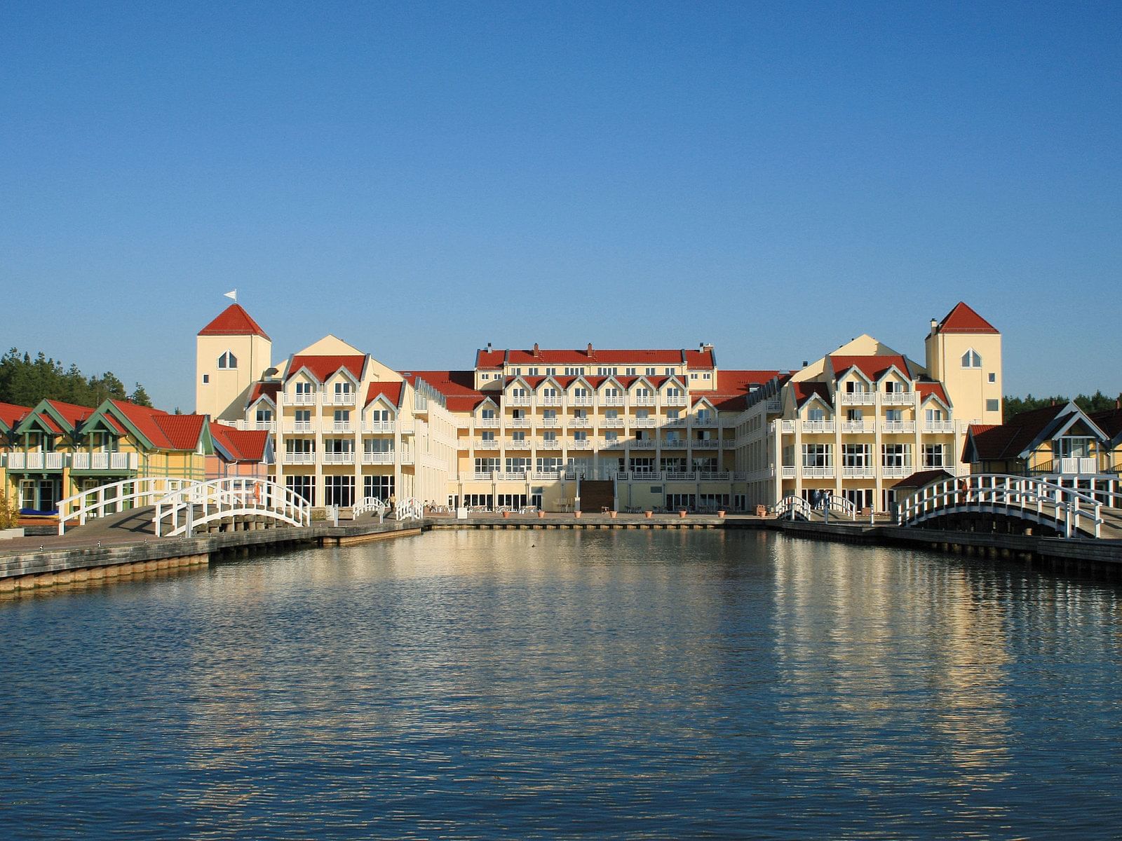 Resort nah am Rheinsberger See | Precise Resort Hafendorf Rheinsberg