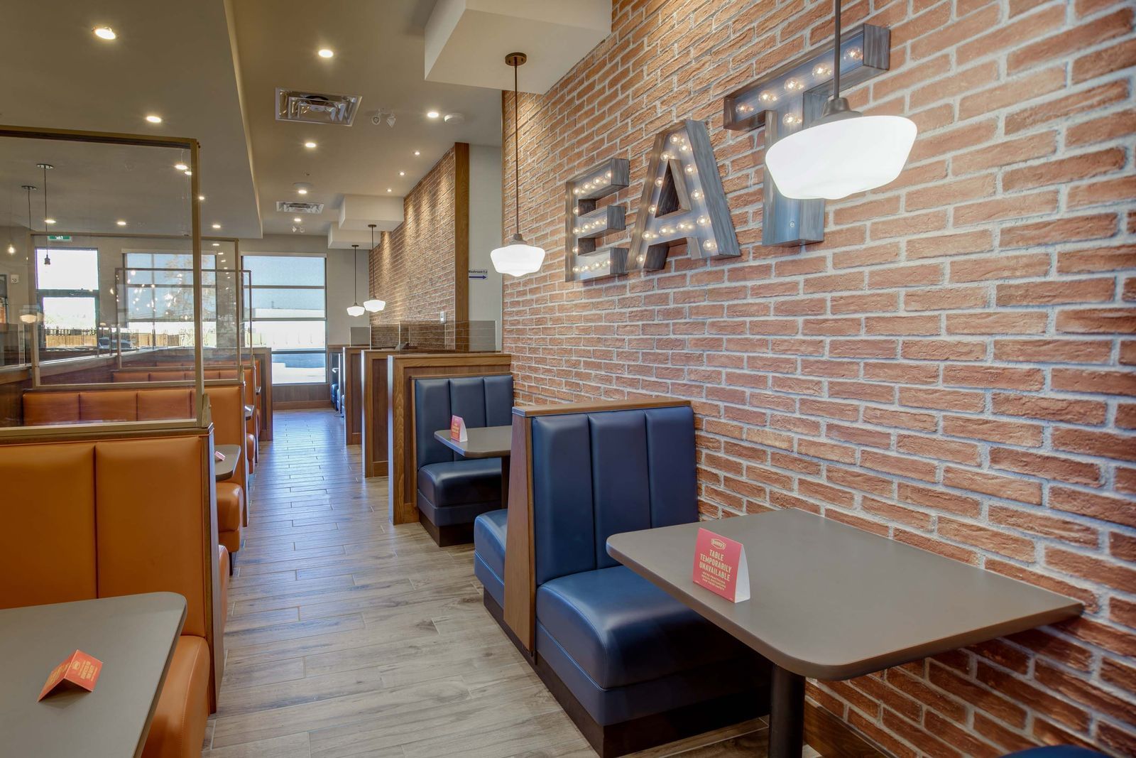 Saskatoon Restaurants at Sandman Signature Saskatoon South Hotel