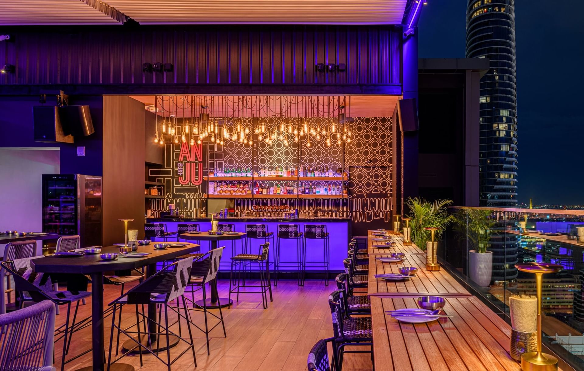 ANJU Korean Rooftop Bar | Sindhorn Midtown Hotel Bangkok