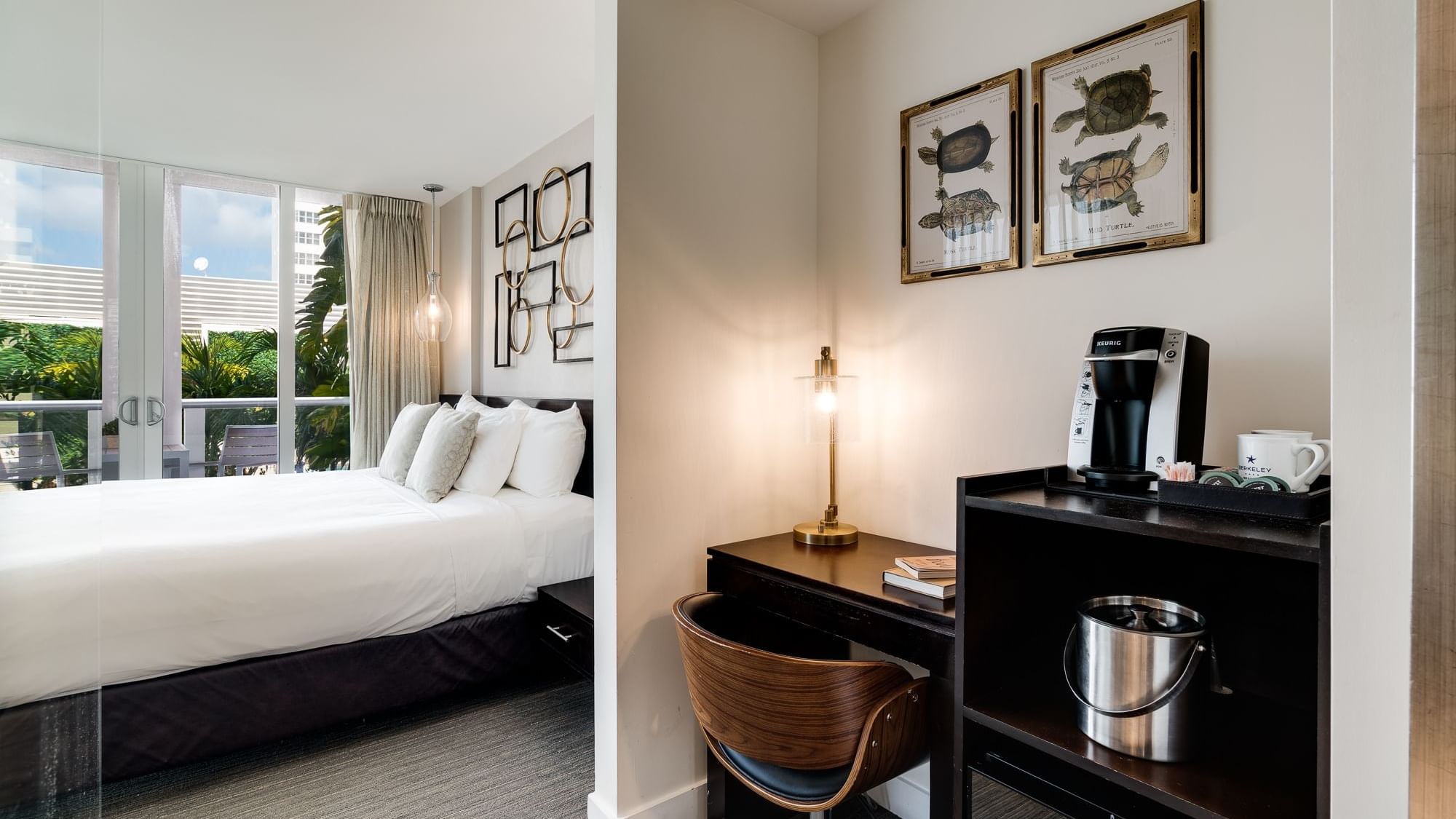 Premier Pool View King with Balcony | Berkeley Shore Hotel Accommodation