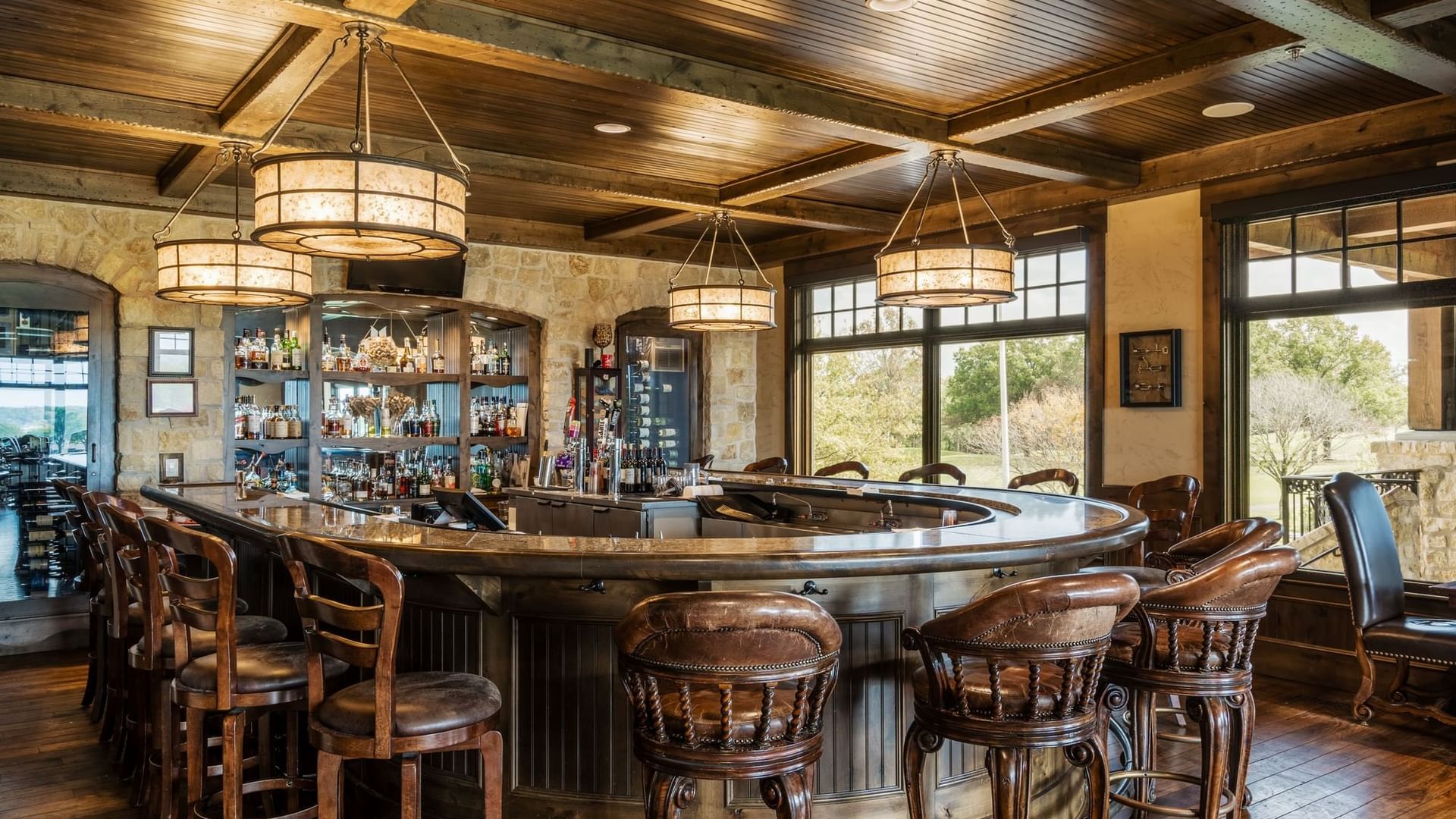 Buffalo Bar | Shangri-La Resort