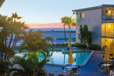 Thunderbird Beach Resort Gallery | Treasure Island