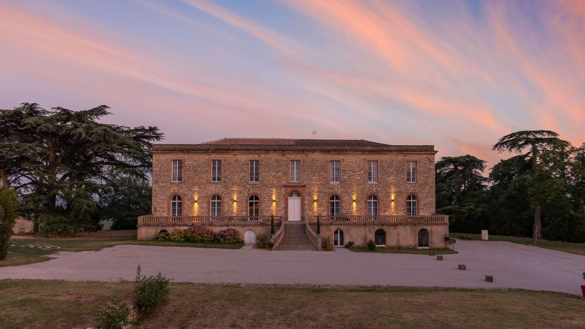 Hôtel de charme Gaillac, Tarn | Château de Tauziès, The Originals ...