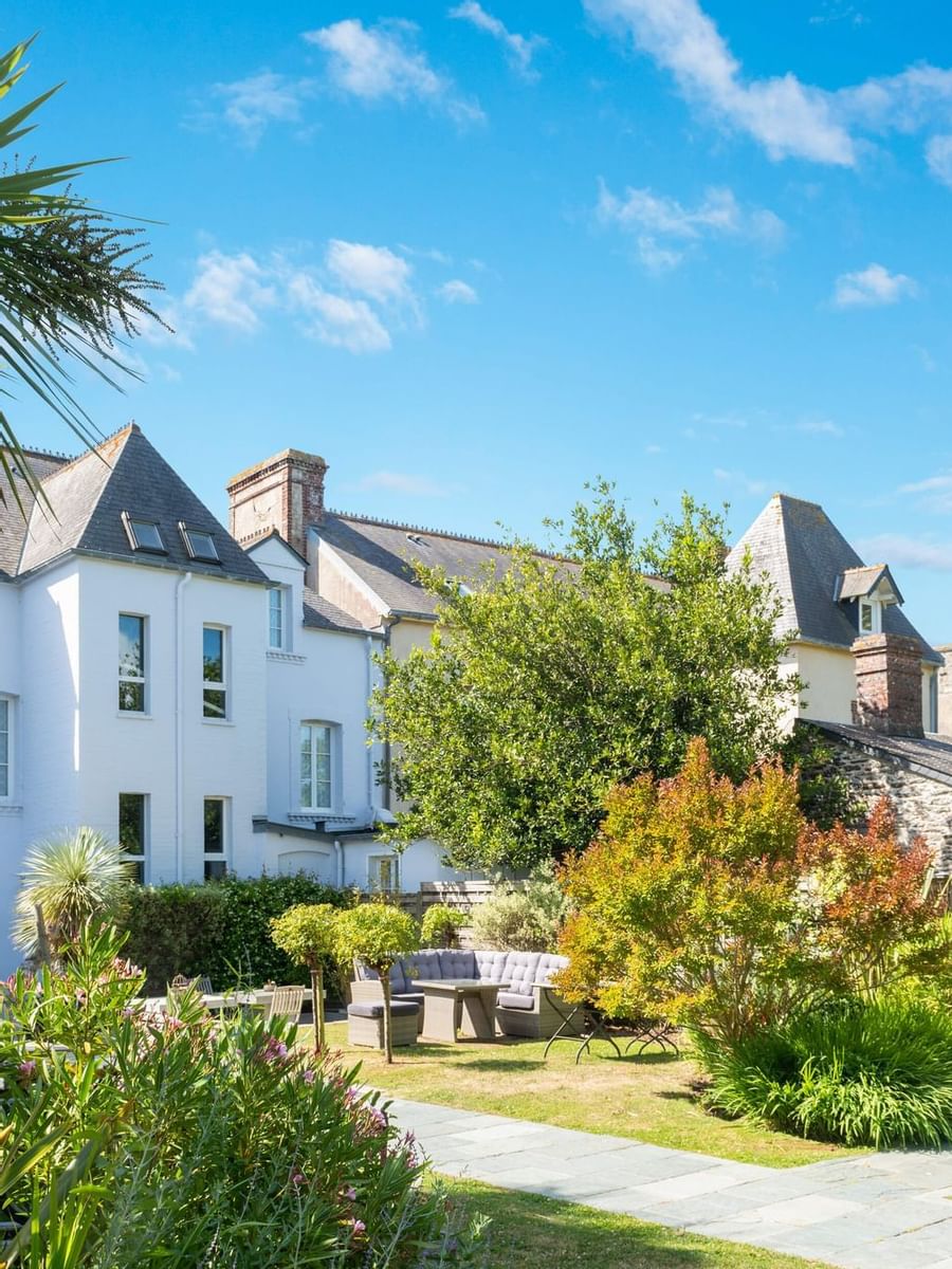 Hôtel Restaurant Les Ormes, The Originals Relais | Normandie (Relais Du Silence)