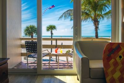 Thunderbird Beach Resort Gallery | Treasure Island