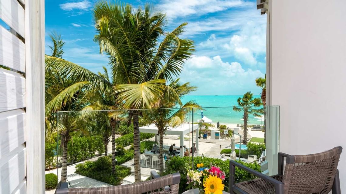 Luxury Studio Ocean view | H2O Life. Style. Resort. Accommodation