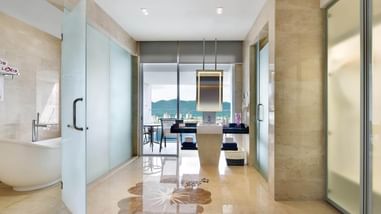 Executive Pool Suite: Family Hotel Suites in Penang with Private Pools