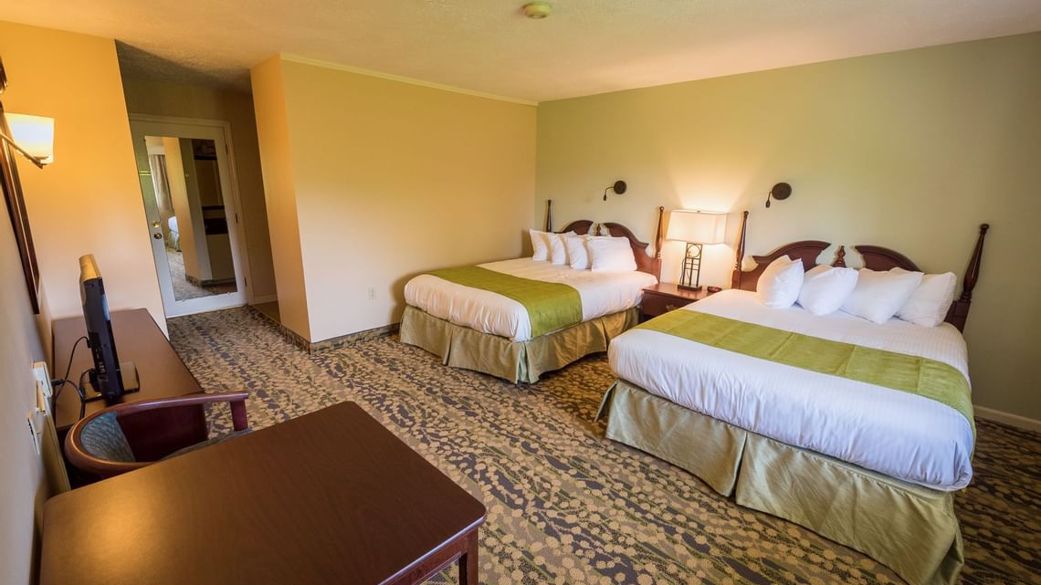 Mountain View Loft 2 Queen 2 Twin Beds - Fox Ridge Resort