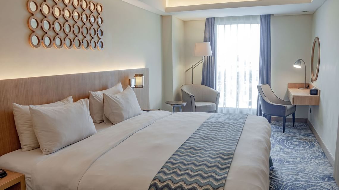 Deluxe King Bed Room | LK Simpang Lima Accommodation