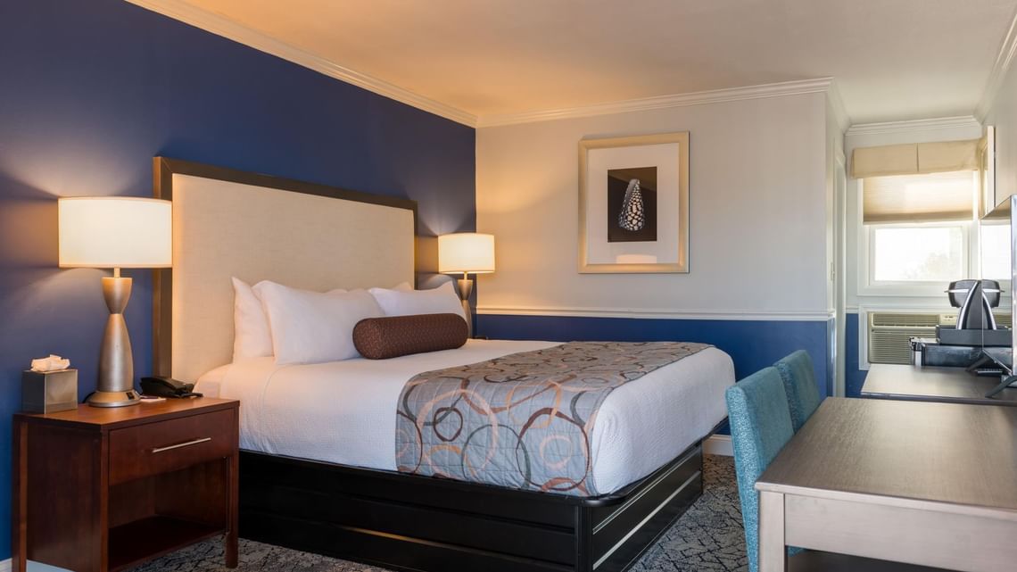 King | Oceanfront | Union Bluff Hotel