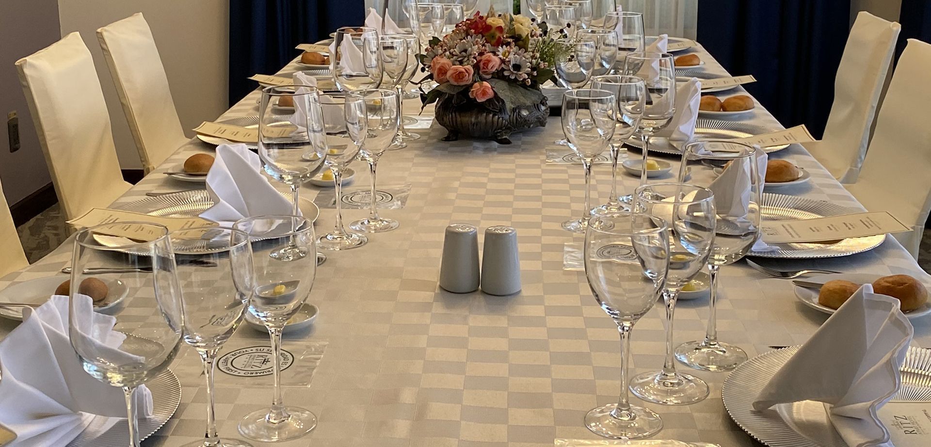 Salon De Eventos & Reuniones | Ritz Apart | La Paz