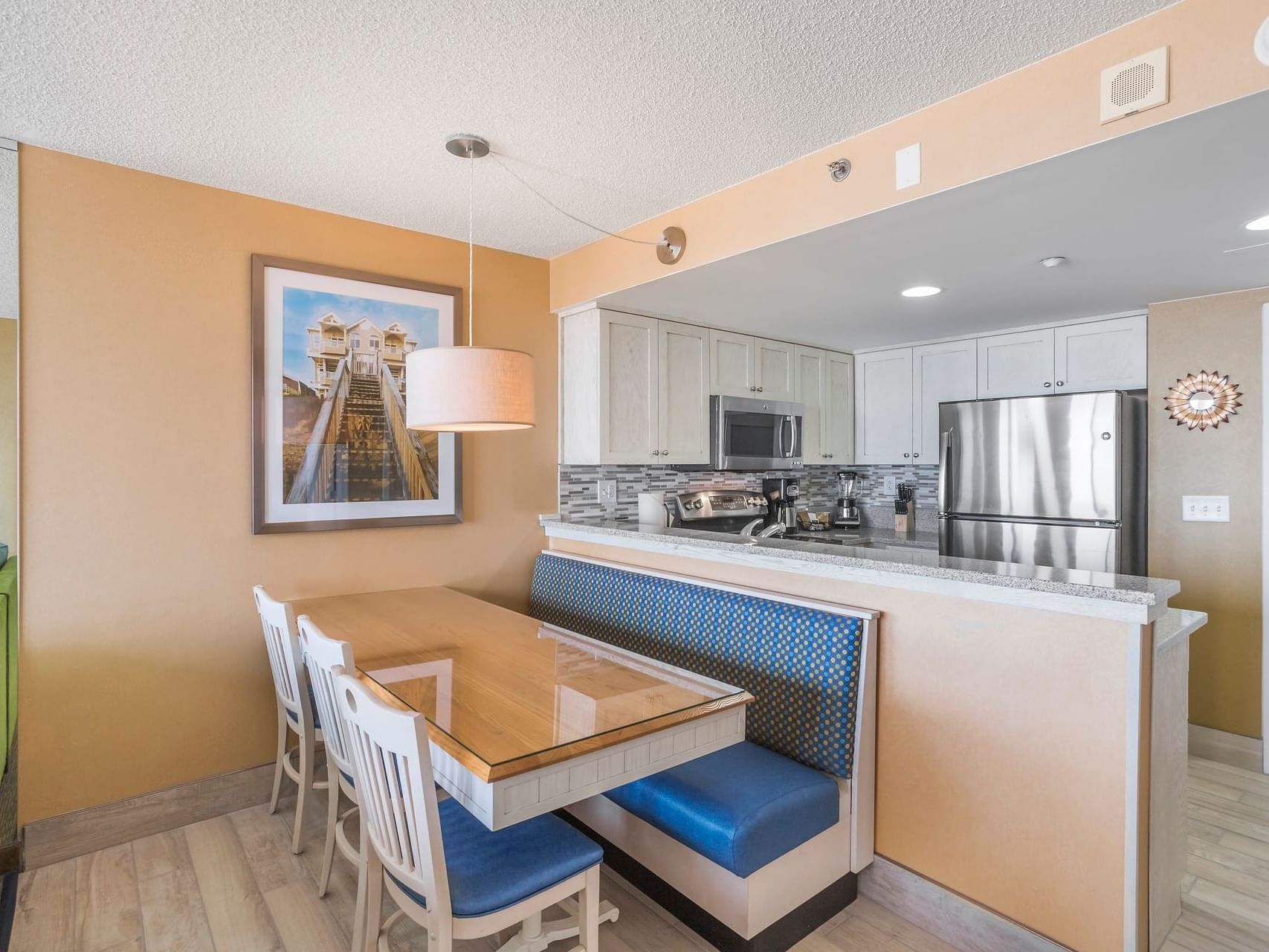 Virginia Beach Resort | Boardwalk Resort & Villas