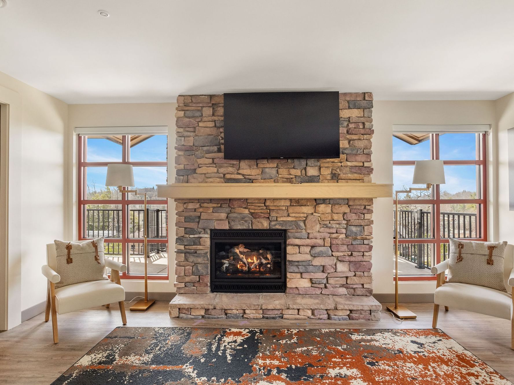 Guest Rooms & Suites – Hotel Embers