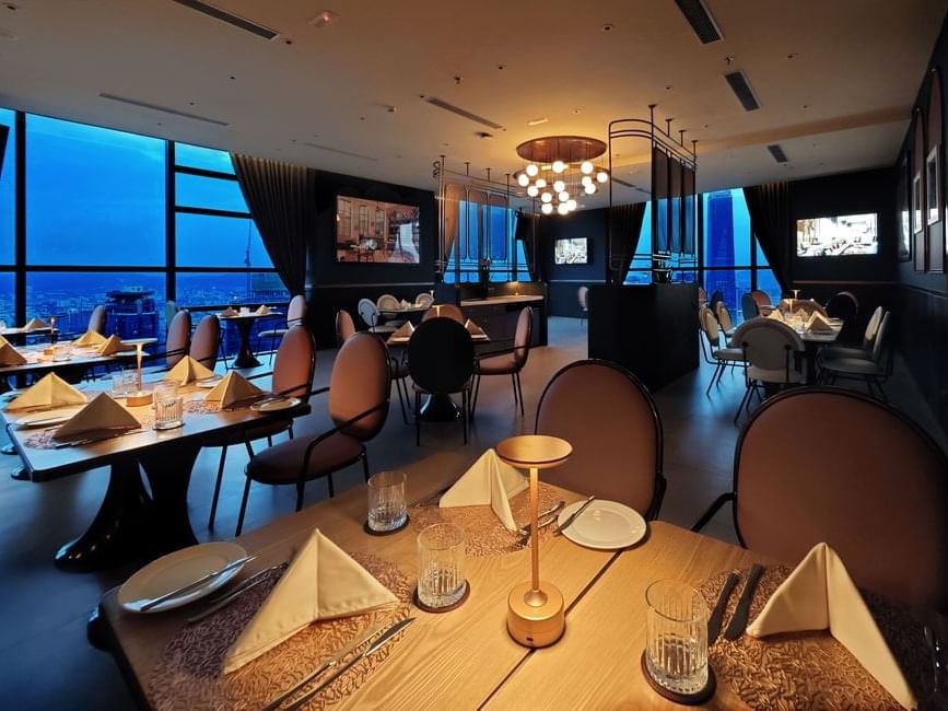 Poolside Bistro Kuala Lumpur | Rooftop Poolside Restaurant & Bar