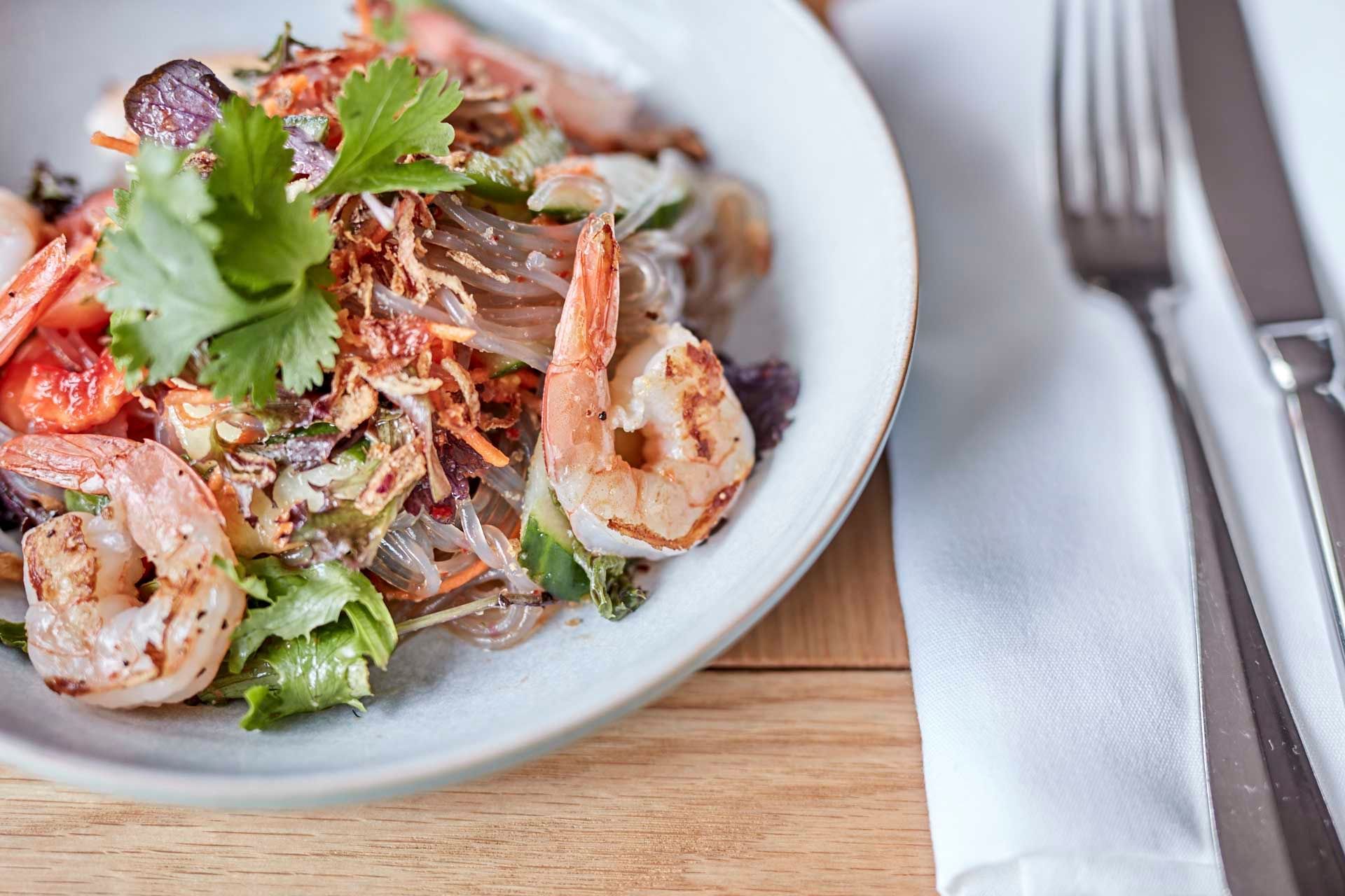 Dining Restaurants and Bars | Novotel Cairns Oasis Resort