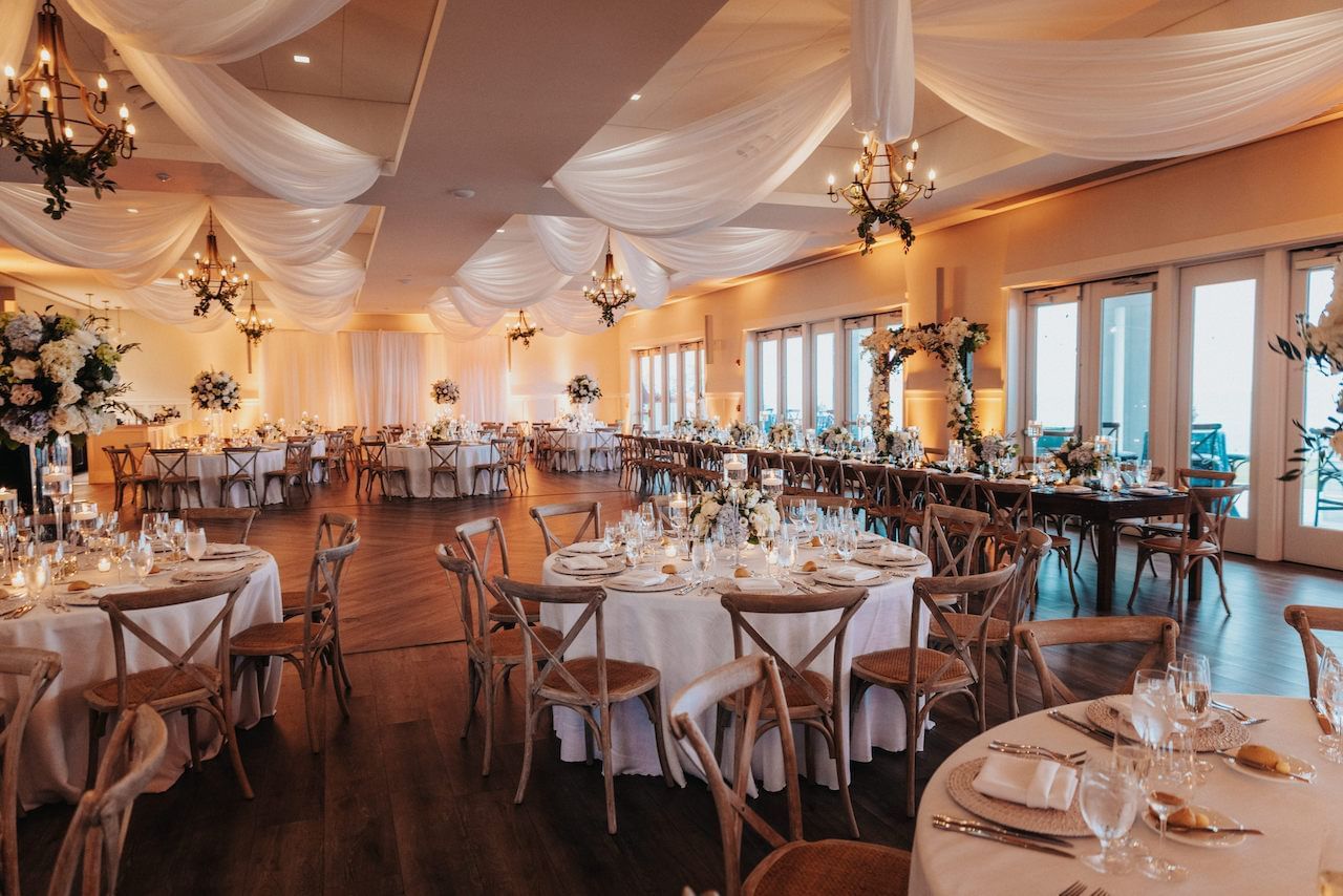 Beautiful Cape Cod Wedding Venue - Pelham House Resort