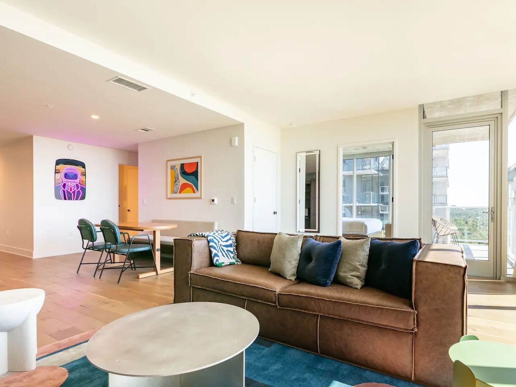 Austin Condo Hotel | Luxury Hotel Downtown Austin