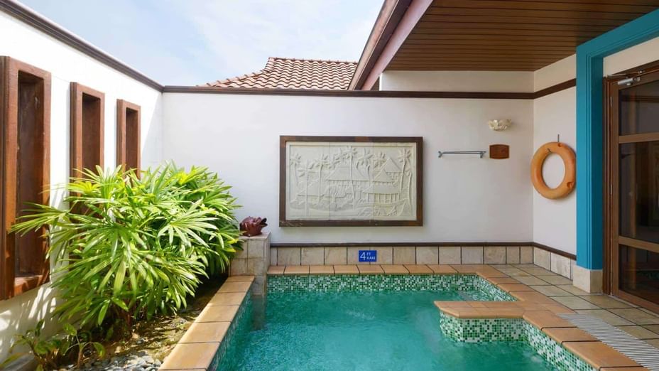 Deluxe Pool Villa: Couples Villa with Private Pool in Port Dickson