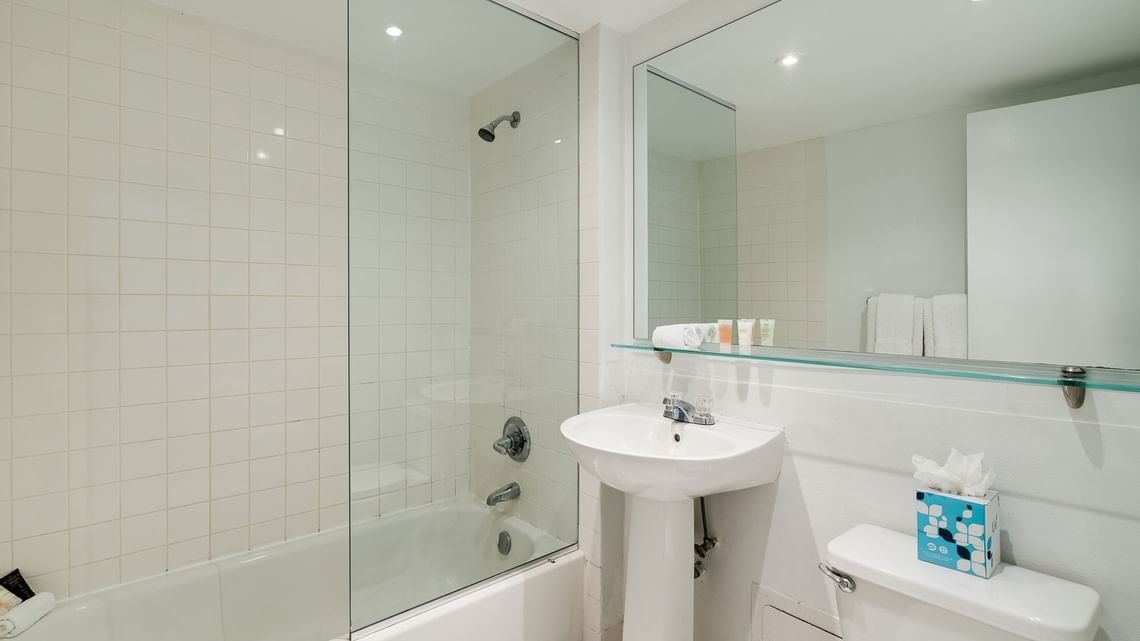 Studio King | Miami Beach Hotel Rooms & Suites