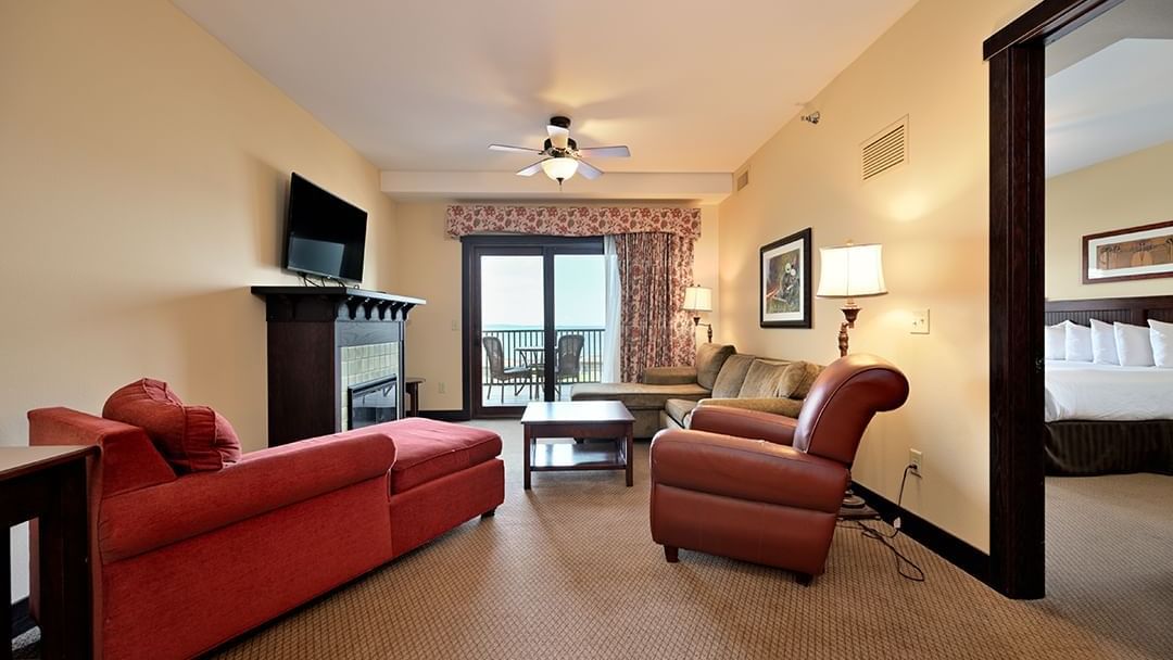 Two Bedroom, Two Bath Lakeside Condo | Chase On The Lake Accommodation