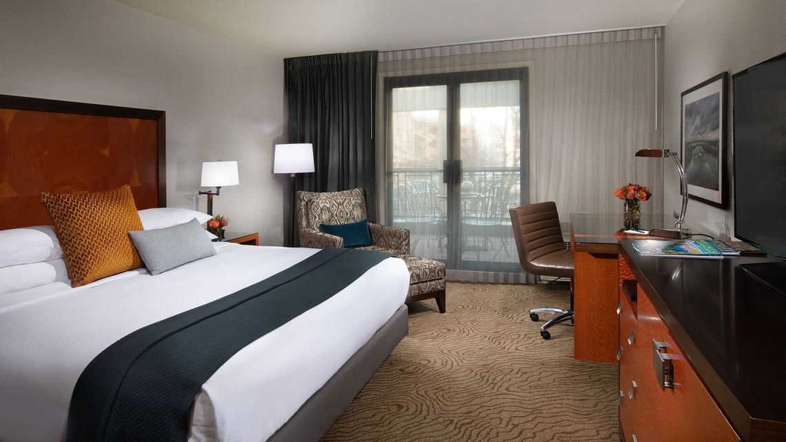 Paramount King | Rooms & Suites in Portland, Oregon