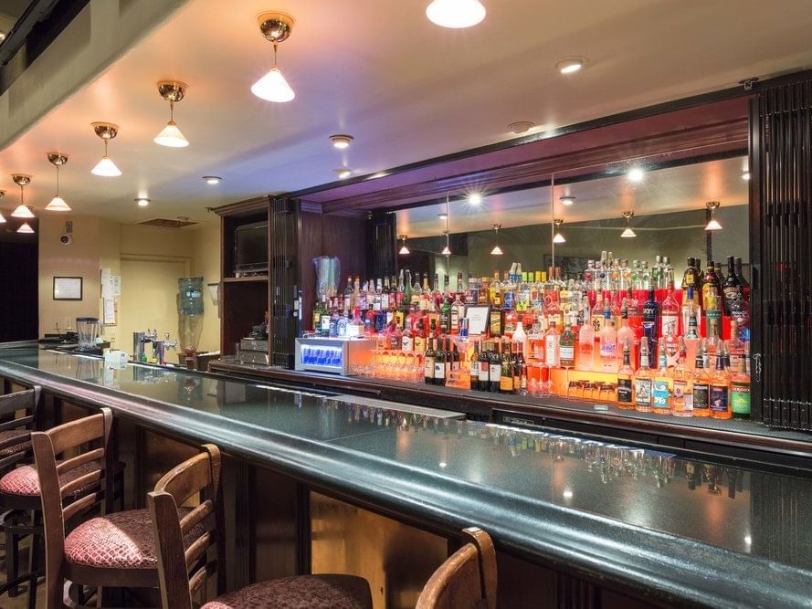 Pegasus Bar | Alexis Park Resort